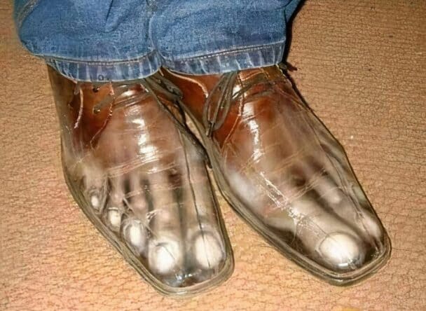 45 Cursed Images Are The Perfect Blend Of Funny And Unsettling