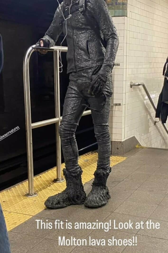 35 Funny And Weird Fashion Choices From Random New Yorkers Showcased On ...