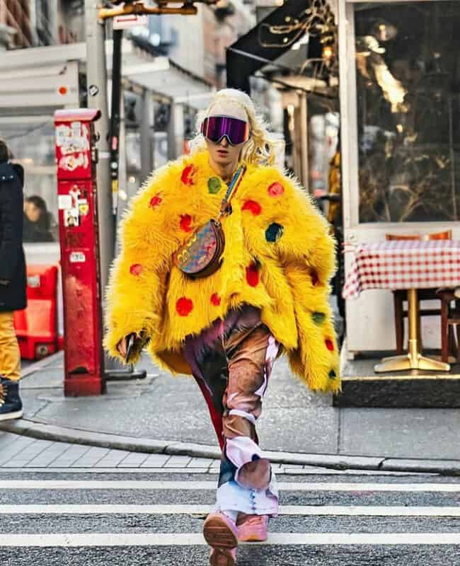 35 Funny And Weird Fashion Choices From Random New Yorkers Showcased On ...