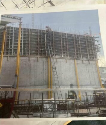 40 Funny OSHA Fails For Workers Whose Motto Is "Safety Last"