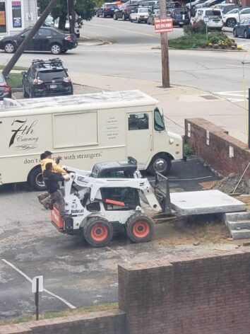 40 Funny OSHA Fails For Workers Whose Motto Is "Safety Last"