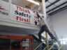 40 Funny OSHA Fails For Workers Whose Motto Is "Safety Last"