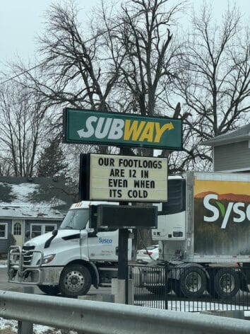 40 Funny Pictures To Get You Through The Midweek Slump (January 29, 2025)