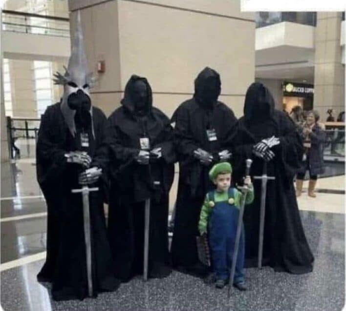 40 Funny Pictures That'll Make You Say "Hmmm" Because There's Really No ...