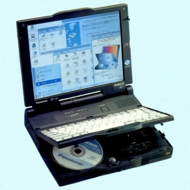 40 Nostalgic Technology Snapshots From The 90s And Early 2000s Before ...