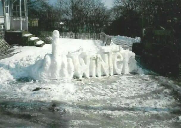 46 Funny Snow Sculptures That Ain't Your Average Snowman