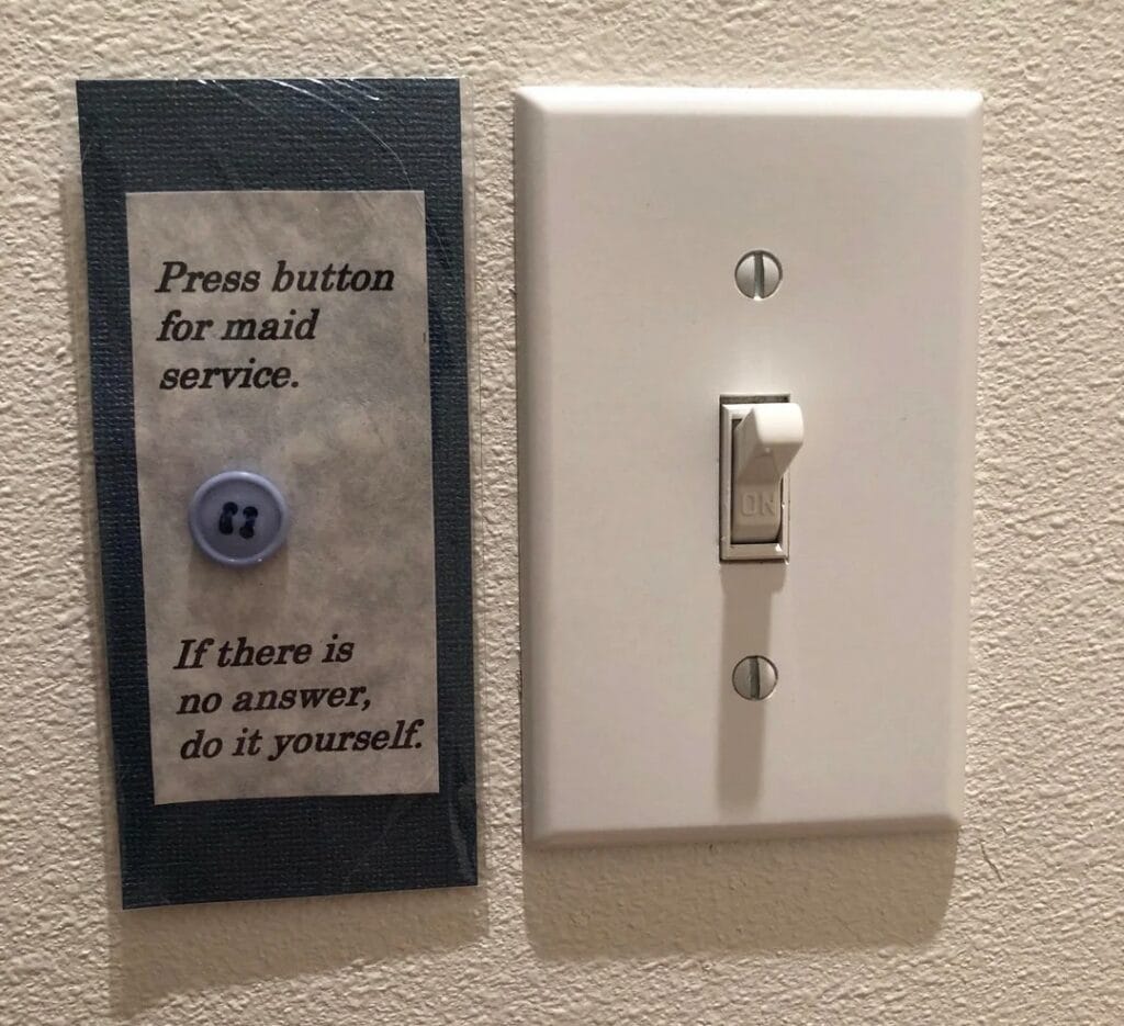 35 Funny Parents Who Mastered The Art Of Embarrassing Their Kids