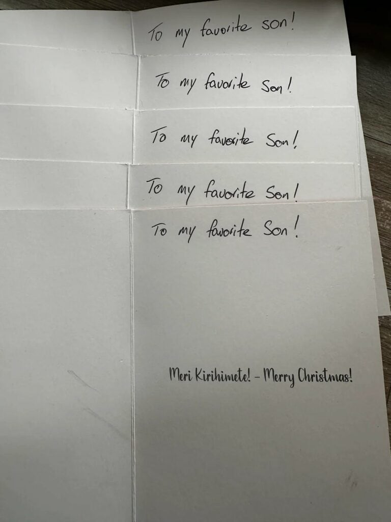 35 Funny Parents Who Mastered The Art Of Embarrassing Their Kids