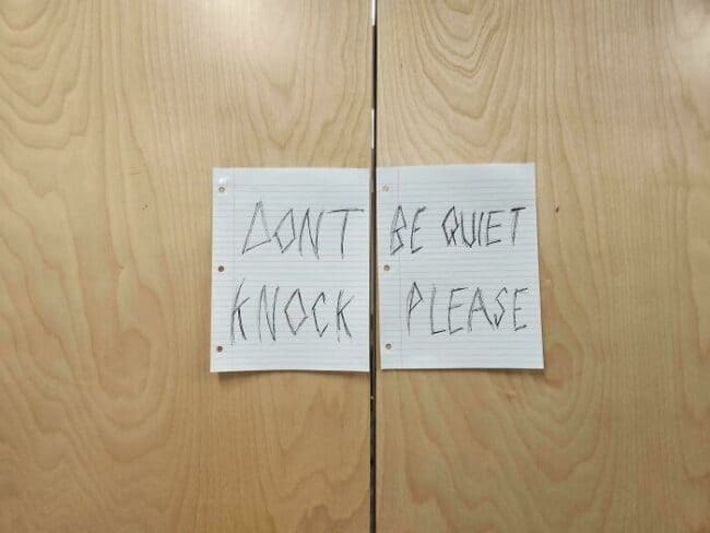 50 Funny Sign Fails That Will Have You Scratching Your Head