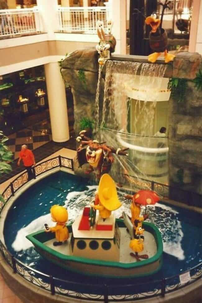 30+ Nostalgic Mall Images Showing Why Previous Generations Spent All ...