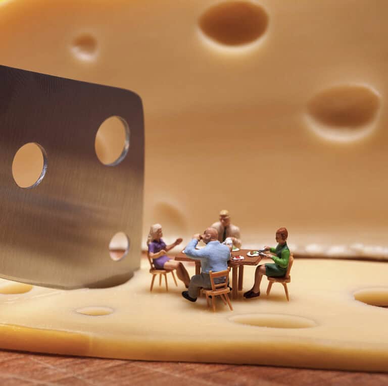 65 Photos Of Tiny Toy People In Worlds Made Of Food By William Kass