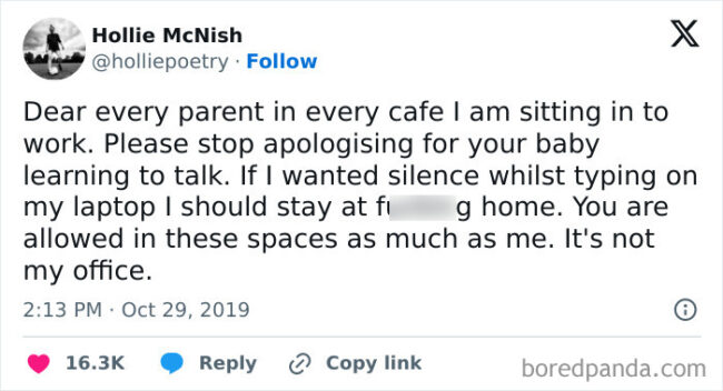 45 Wholesome Pictures Of Strangers Helping Strangers That Prove There's ...