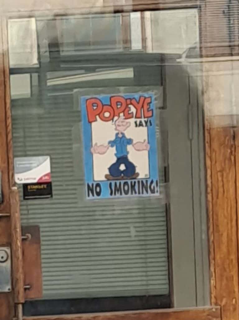 40 Shamefully Bad Designs Doing The Bare Minimum To Get Their Point ...