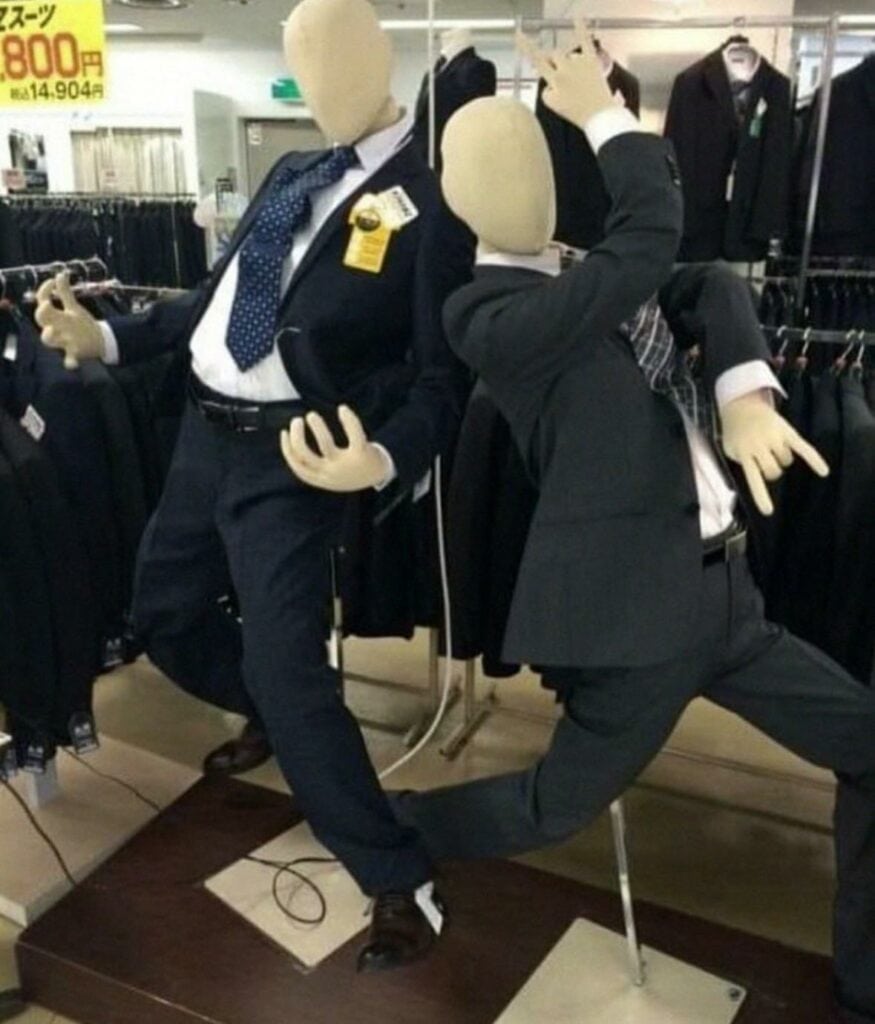 50 Unhinged Pictures That Have No Business Going This Hard