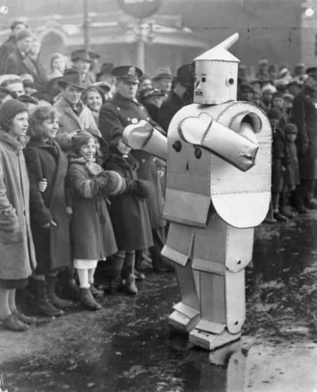 42 Old School Robots From Before AI Beep-Booping In That Retro Way