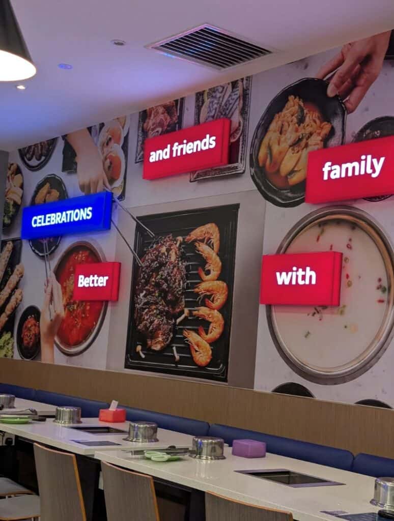 33 Funny Design Fails From Artists Who Apparently Just Gave Up This ...
