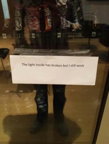 35 Funny Unfortunate Photos That Make Us Feel Bad For Laughing