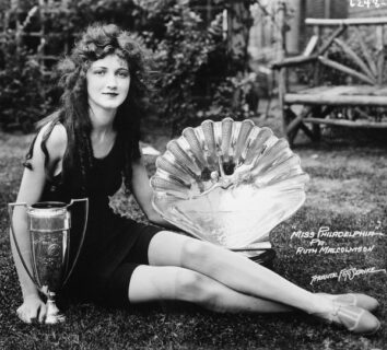 30 Cool And Interesting Historical Photos With Stories You Probably ...