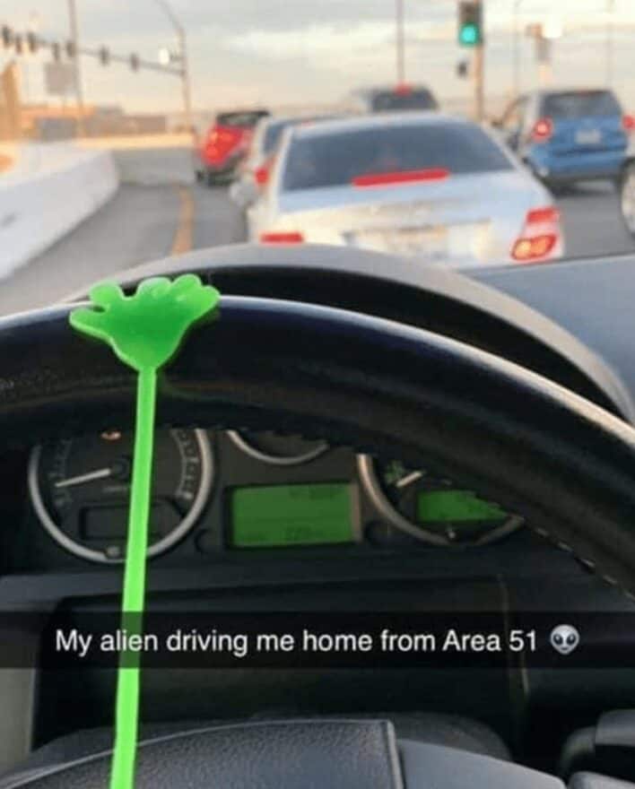35 Funny Alien Memes That Prove Earth Isn’t Ready for First Contact