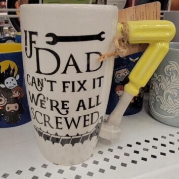 45 Funny And Unhinged Coffee Mugs That Somehow Made It To Work Desks ...