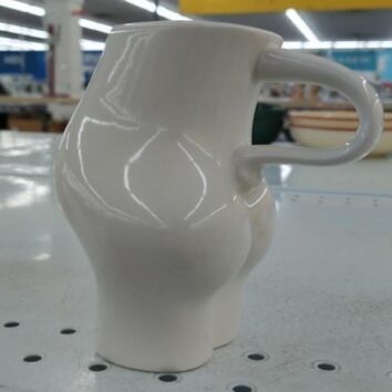 45 Funny And Unhinged Coffee Mugs That Somehow Made It To Work Desks ...