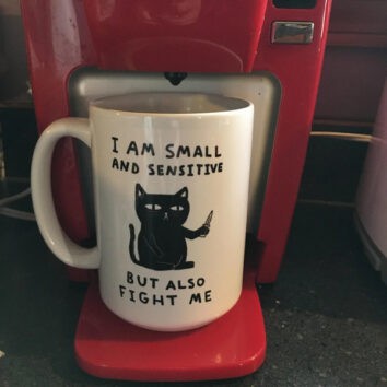 45 Funny And Unhinged Coffee Mugs That Somehow Made It To Work Desks ...