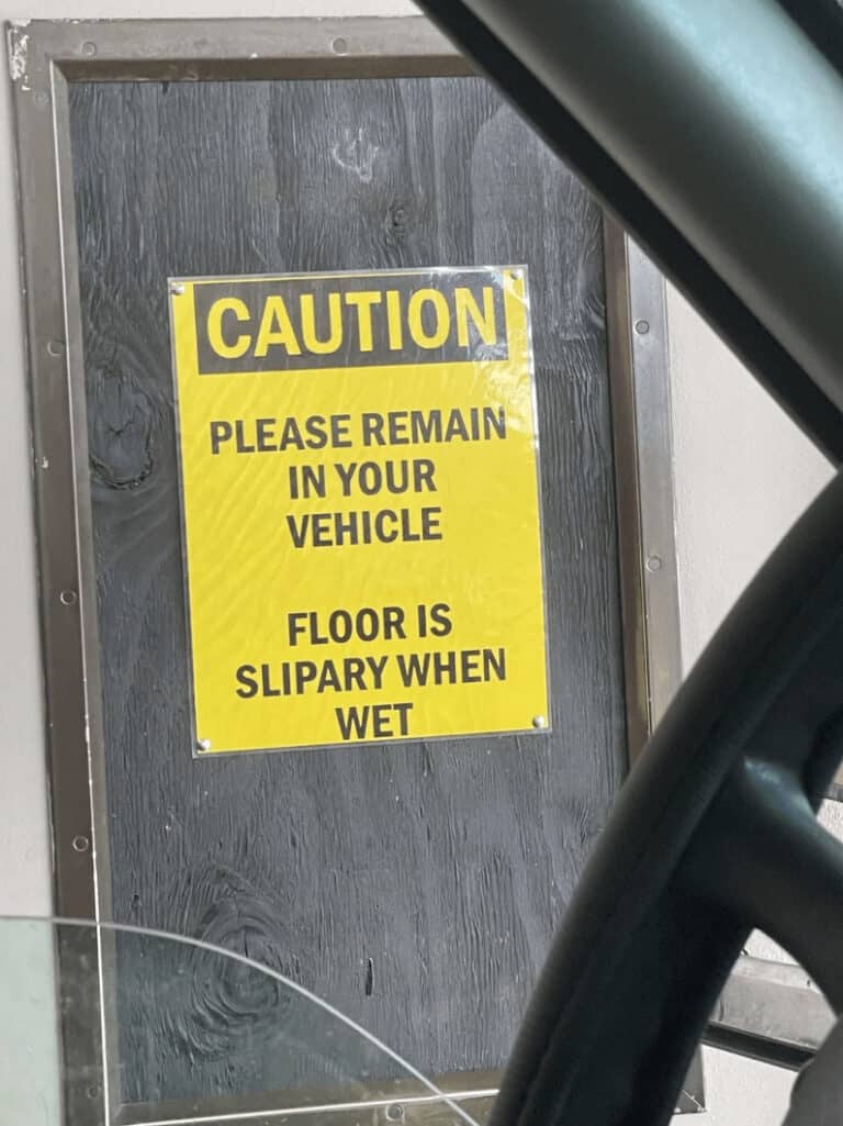 40 Funny Design Fails That Made It A Terrible Week To Have Eyes (And Taste)