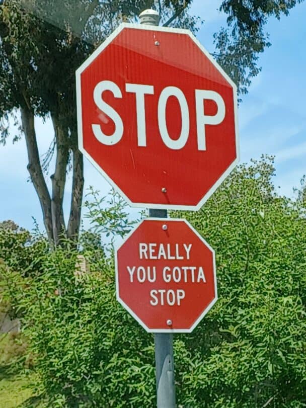 30 Hilarious Signs That Prove The World Is Just One Big Meme (June 7, 2025)