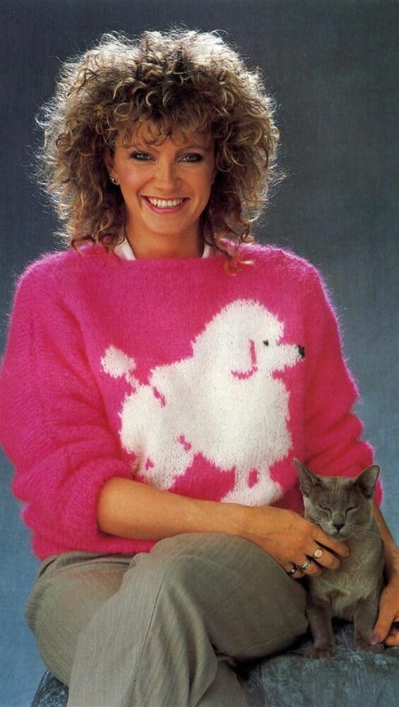 30 Throwback 80s Sweaters Are Loud, Proud, And Completely Unhinged