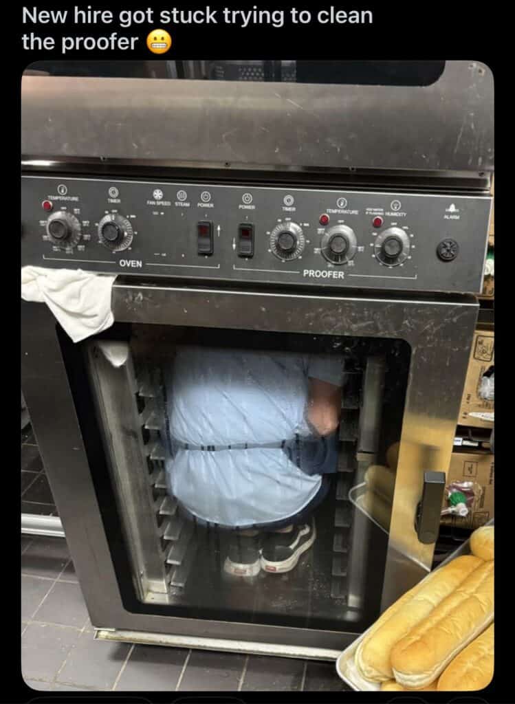 32 Hilariously Unsafe Workplace Fails That Would Make OSHA Cry