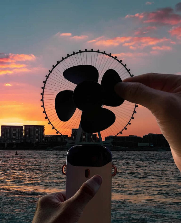 35 Clever Photos From Hugo Suíssas That Use Perspective To Play With ...