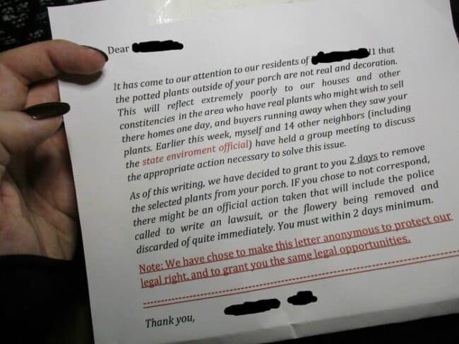 35 Creepy Times People Found Notes That Still Haunt Them