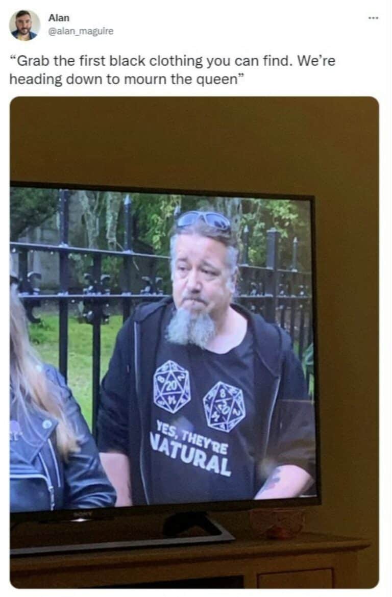 20 Dungeons & Dragons Dice Memes For Players Who Can't Stop Buying New Sets