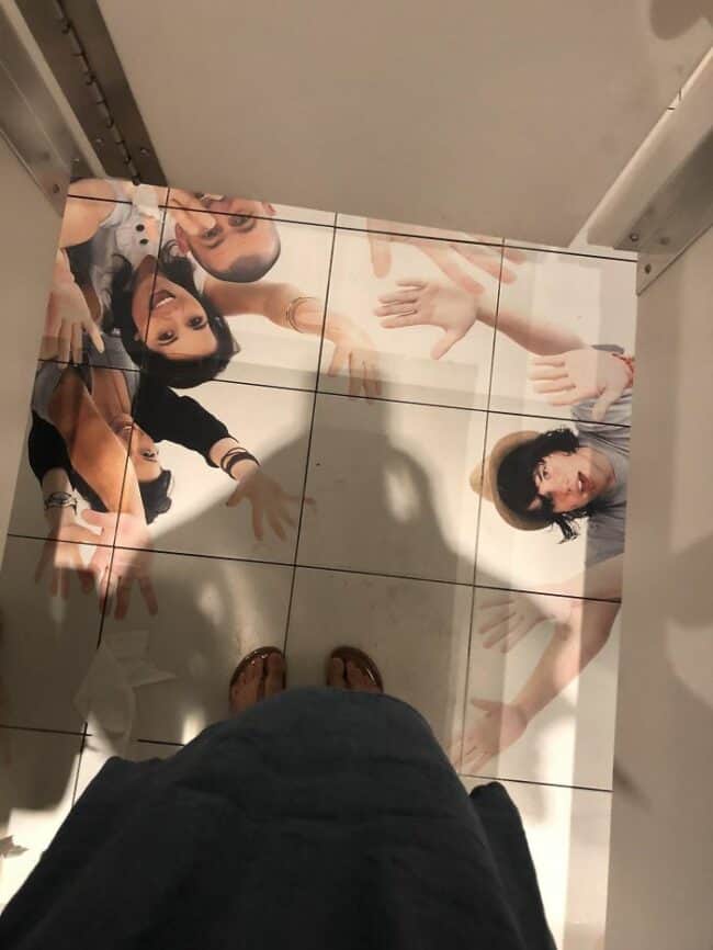 35 Funniest Bathroom Design Fails That'll Have You Choosing To Hold It Until You Get Home
