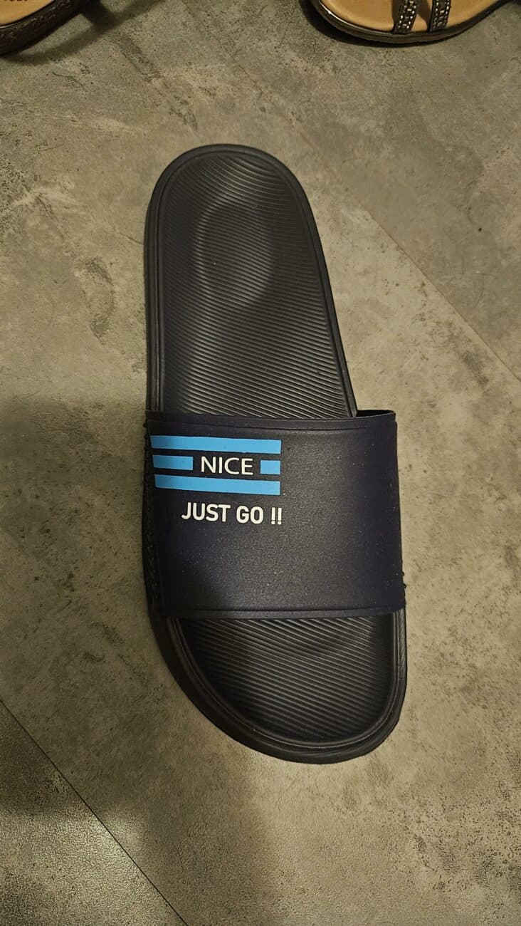 25+ Hilarious Off Brand Fails Trying Unconvincingly To Not Look Like ...