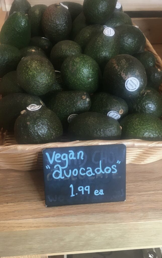 28 Hilariously Misused Quotation Marks That Made Signs "Suspiciously" Funny