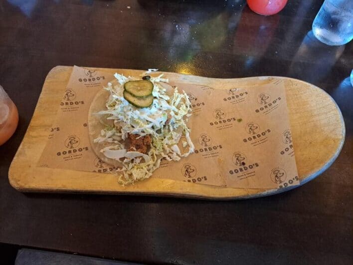 20 Pretentious Restaurants Serving Food On Literally Anything Buy A Plate