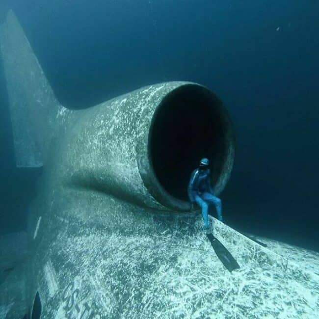 45 Unsettling Ocean Pictures That'll Give You A Healthy Fear And ...