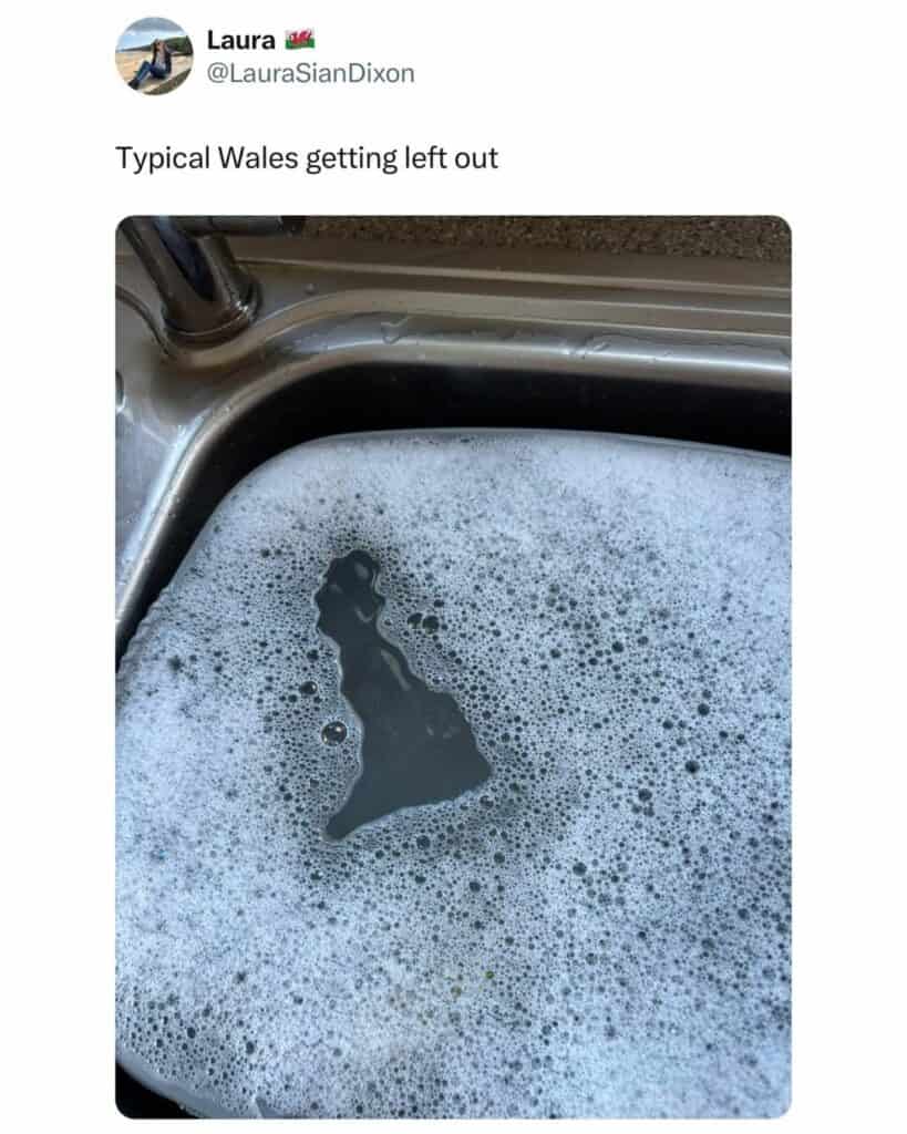 30 Funny British Tweets That Are So British They Should Come With A Cup ...