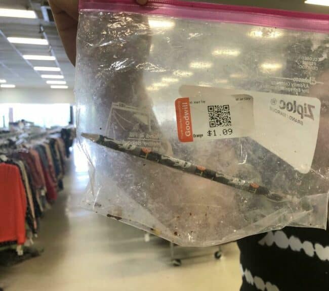 35 Ridiculous Thrift Store Finds Shoppers Thought Were Too Insane Not ...