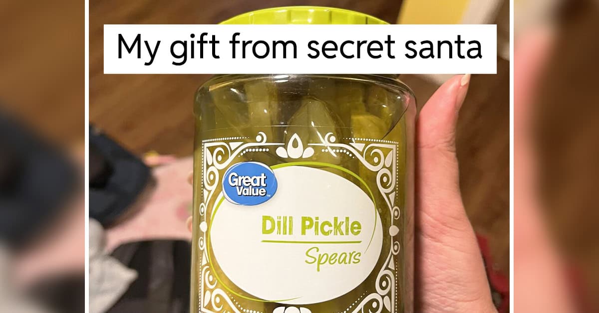 15 Secret Santa Gift Fails That'll Make You Skip The Office Party