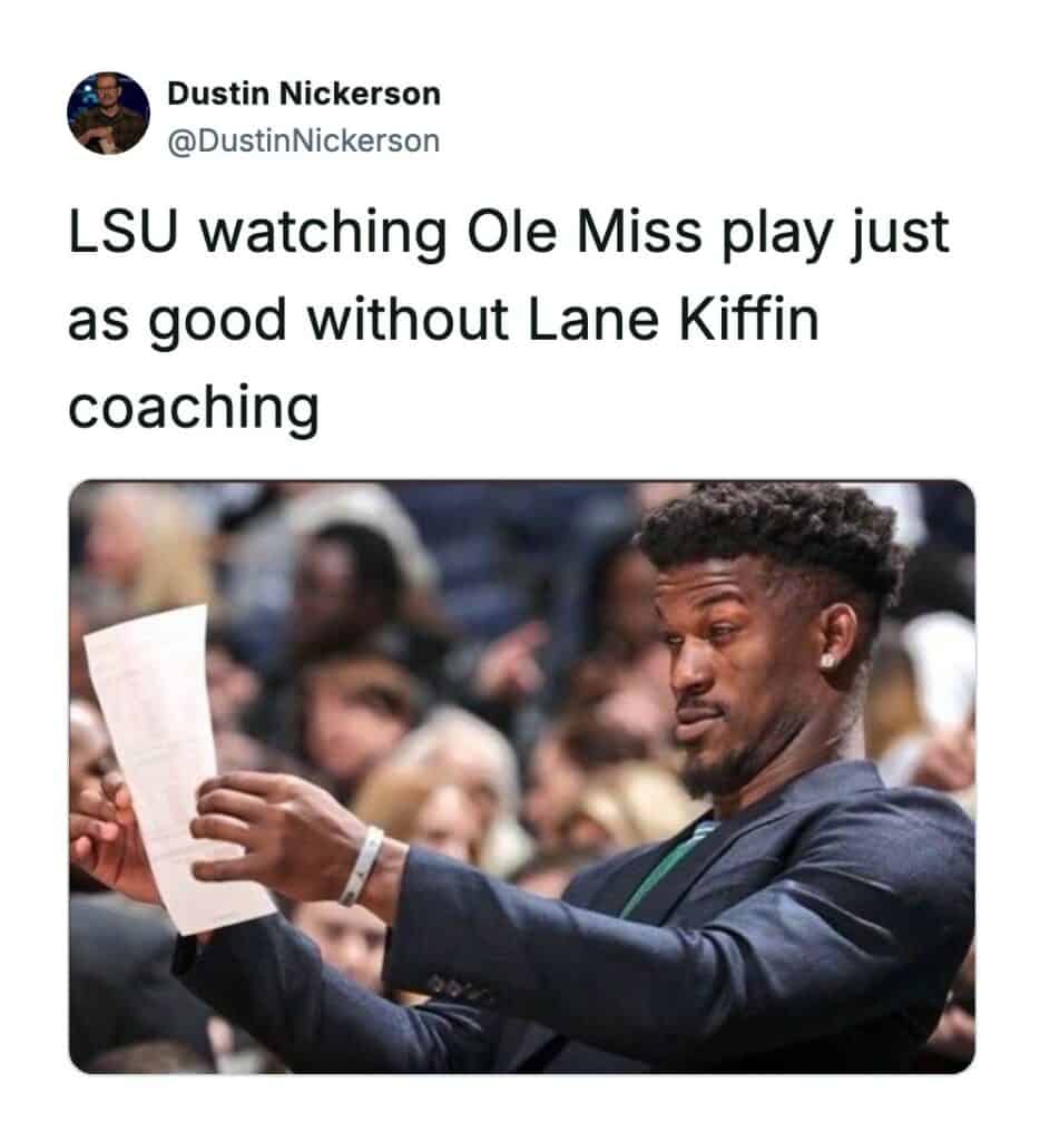 30 Funniest Tweets About College Football Bowl Season That Prove Chaos ...