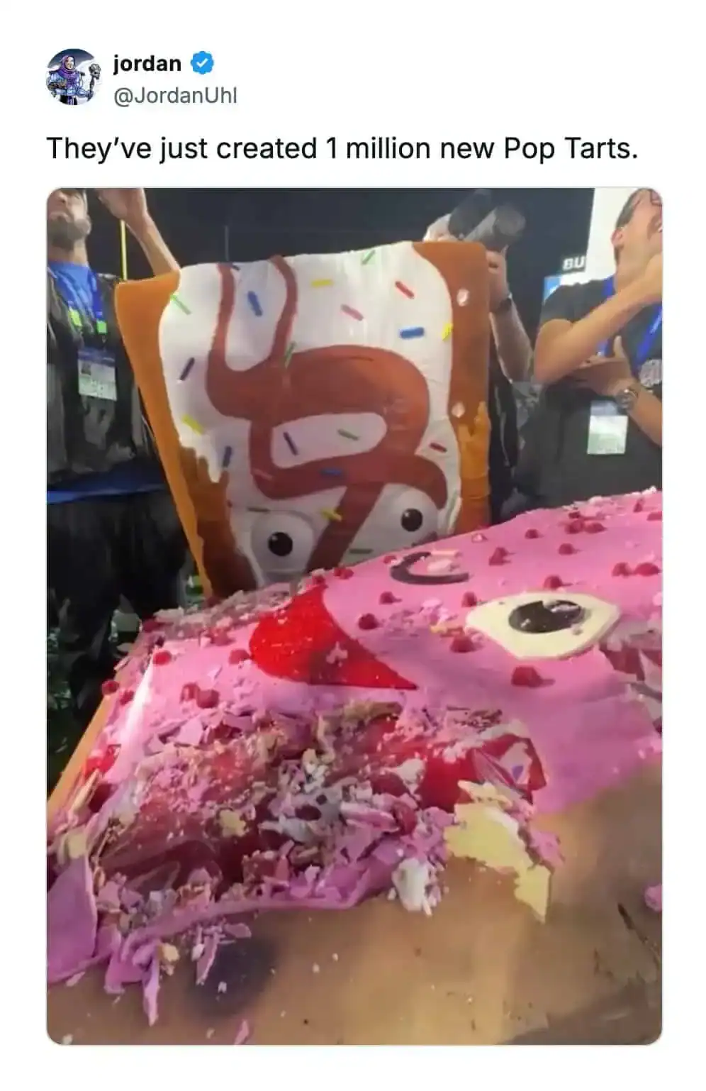 30 Funniest Tweets About College Football Bowl Season That Prove Chaos ...