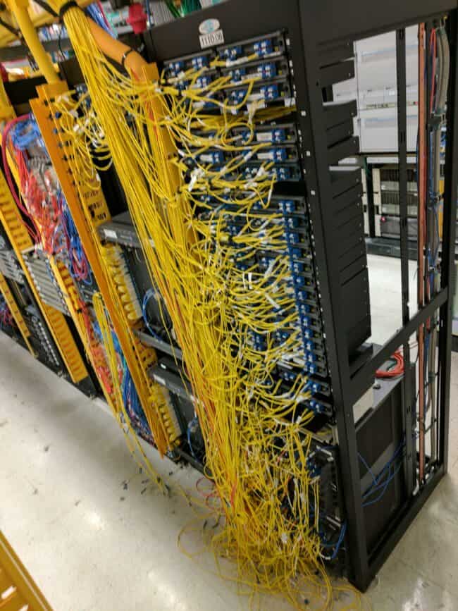 30 Ridiculous Electrician Fails That Prove Even Trade Schools Have D ...