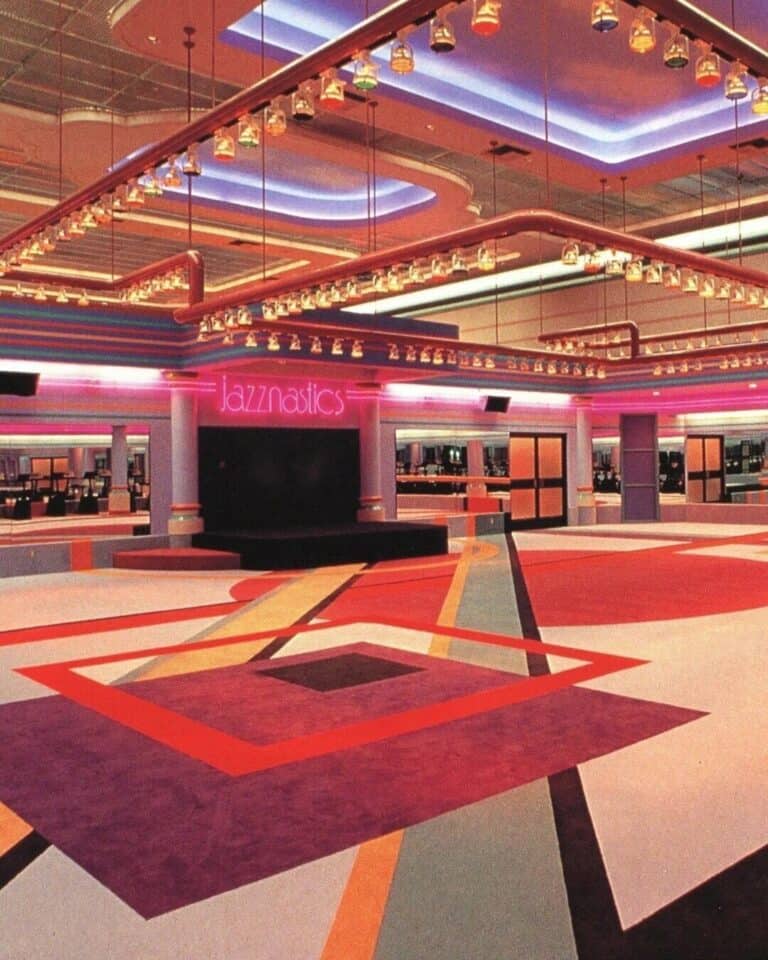 30 Throwback Pictures Of 80s Gym Culture Wrapped In Spandex And Leg Warmers