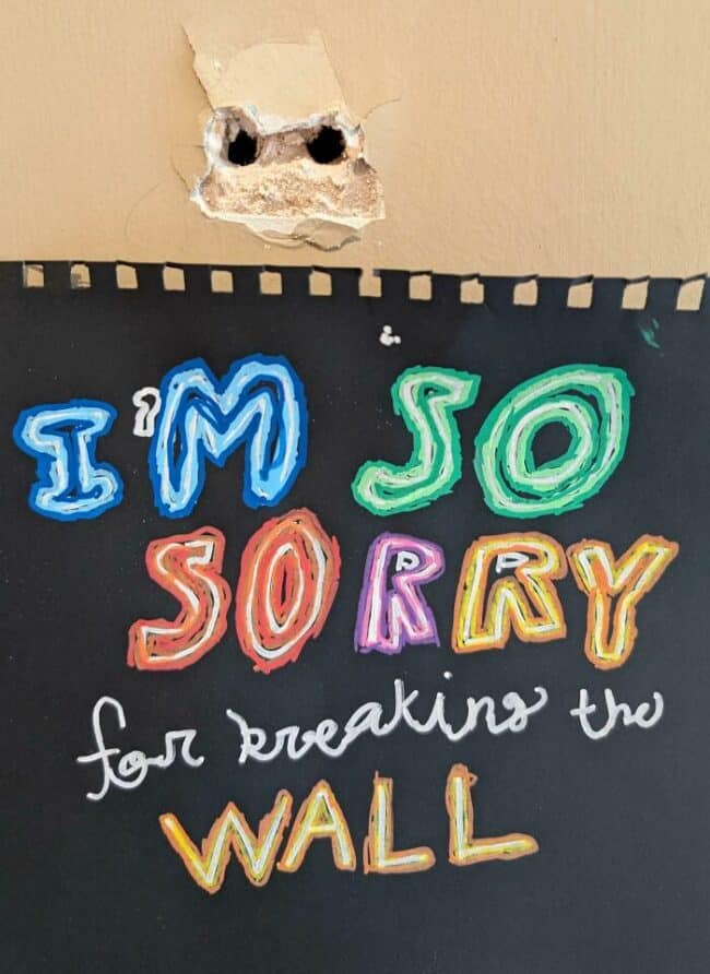40 Hilariously Blunt Apology Notes That We Accepted Without Question