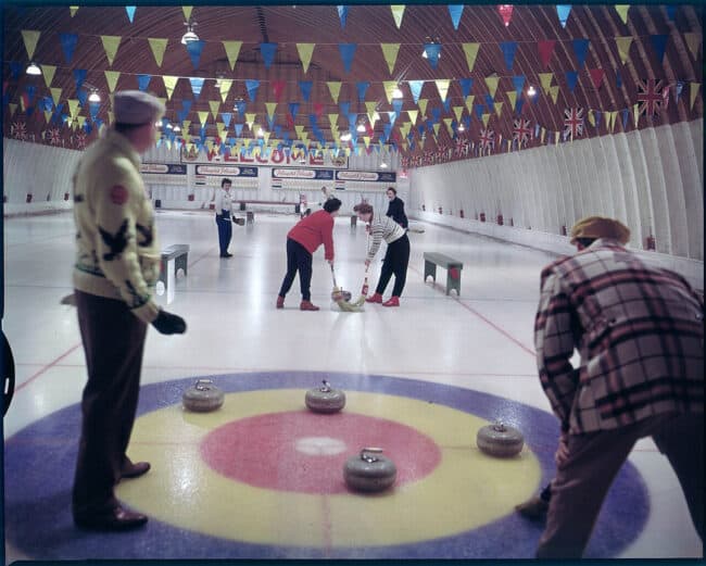 25 Historical Curling Photos Showing What The Sport Used To Look Like