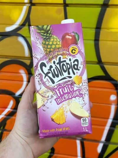 30 Nostalgic Drinks From The 80s And 90s That Didn't Hydrate, They Quenched