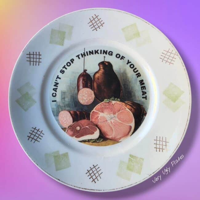 35 'Very Ugly Plates' With Delightfully Dark Humor Messages