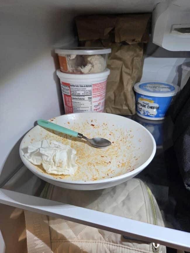 40 Times The Office Fridge Exposed The Worst Coworkers Imaginable